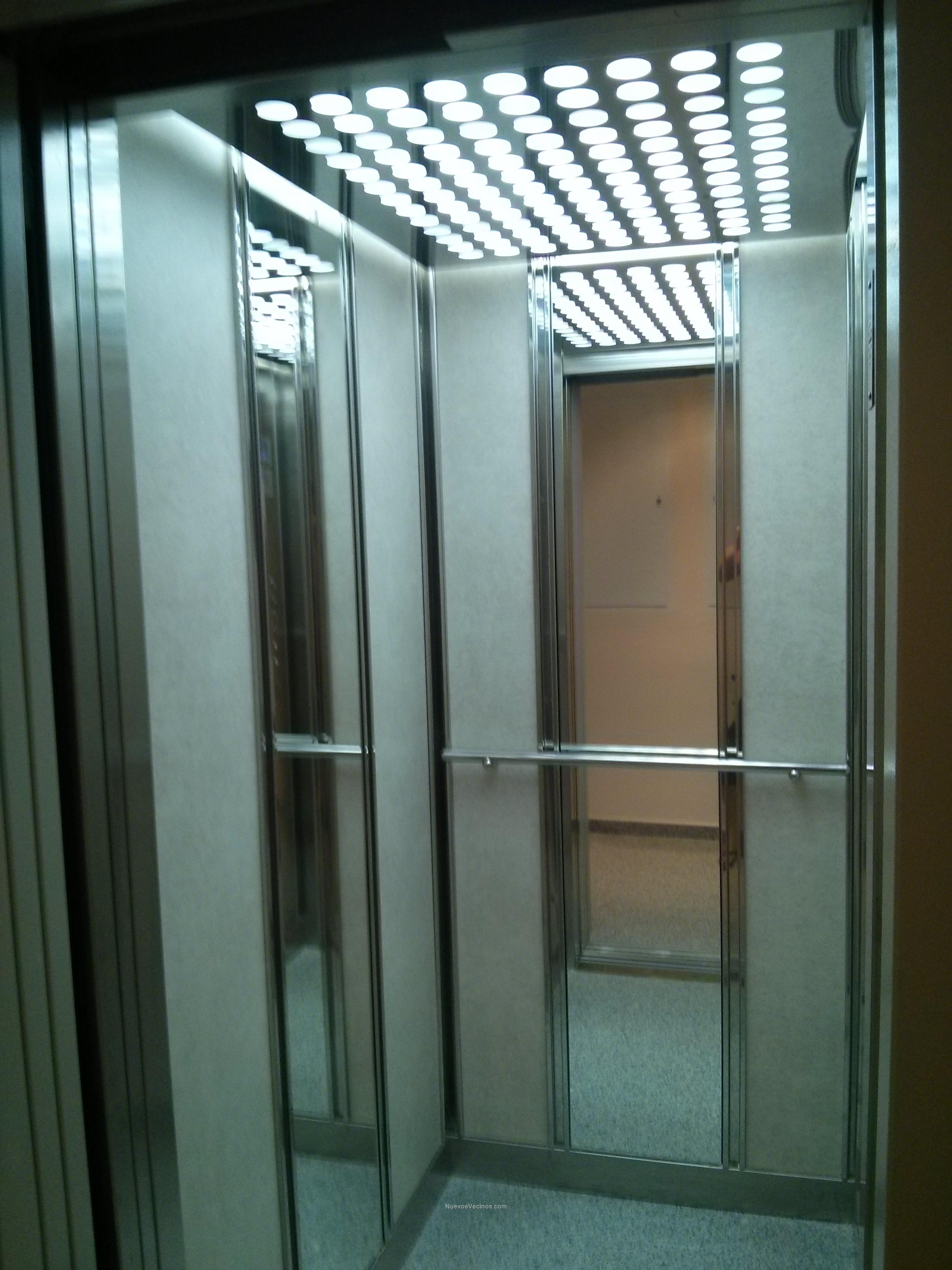 Atlantida mar - Fotos - interior ascensor - NuevosVecinos.com
